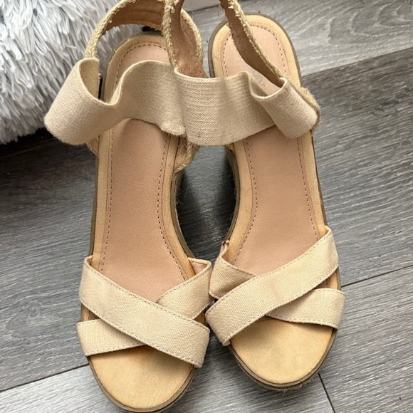 Merona | Shoes | Merona Tan Espadrille Sandals | Poshmark